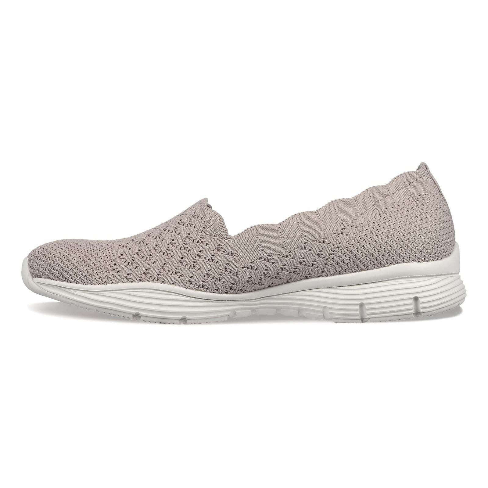 Skechers Women's Seager-STAT-Scalloped Collar, Engineered Skech-Knit ...